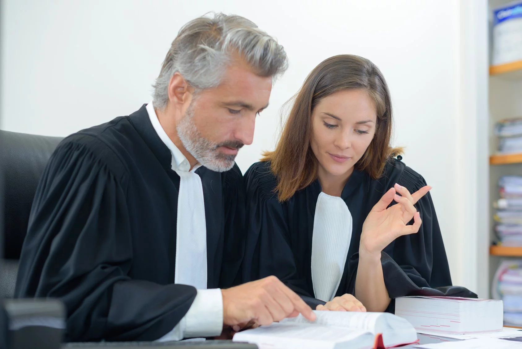 Procureur / Procureure : métier, salaire, formation | CIDJ