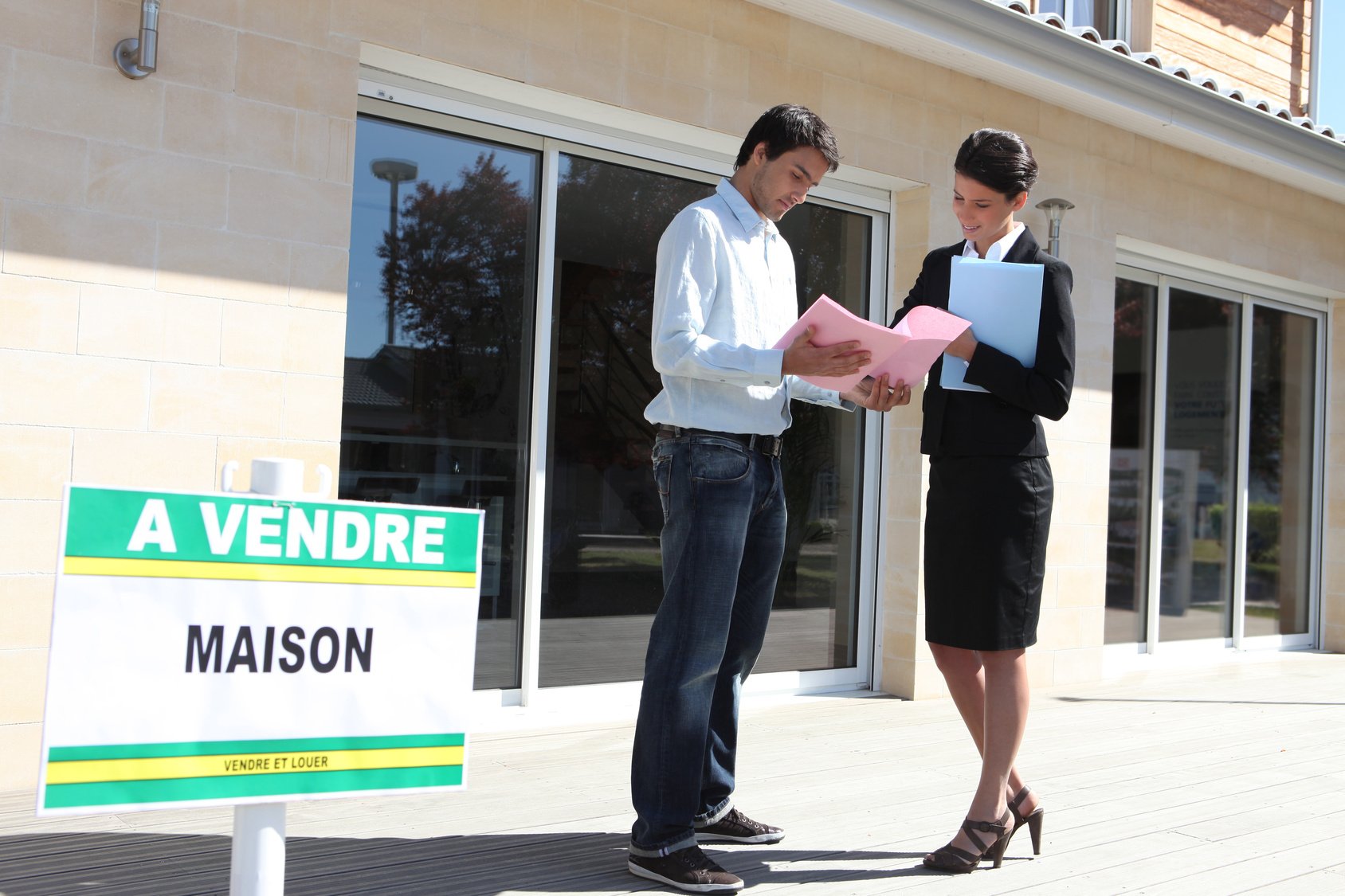 Métier : Agent immobilier / Agente immobilière