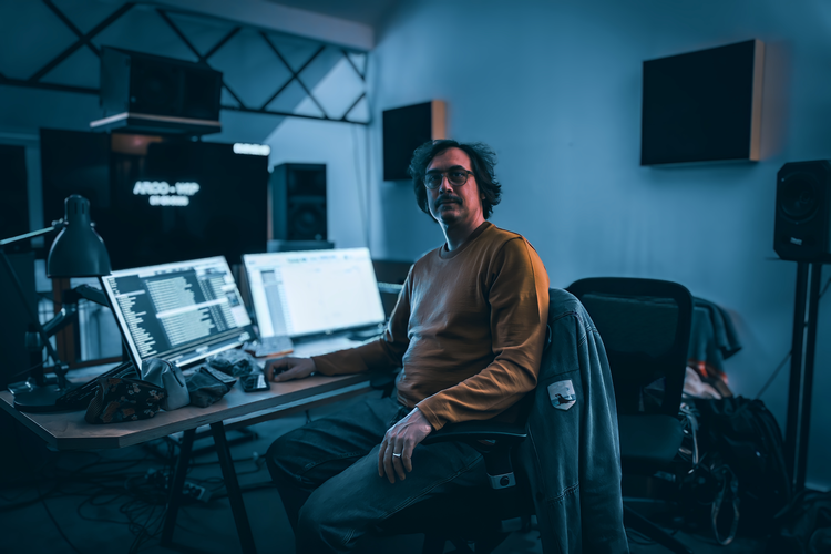 Nicolas Becker : l’homme qui fait parler le silence - CIDJ