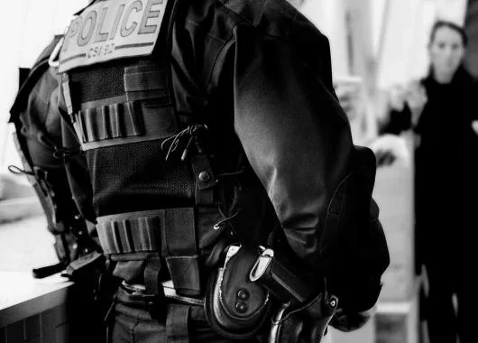 Convocation police : témoin ou suspect, vous devez y aller — vos droits ...