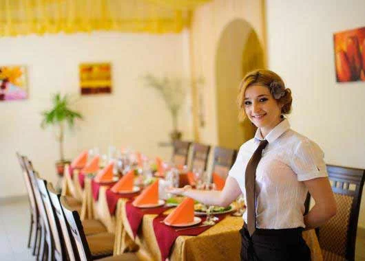 Travailler sans diplôme dans l'hôtellerie et la restauration - CIDJ