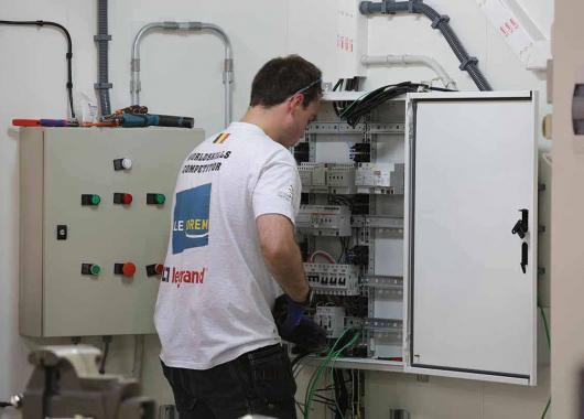Diplôme : Bac professionnel MELEC - métiers de l’électricité et de ses ...